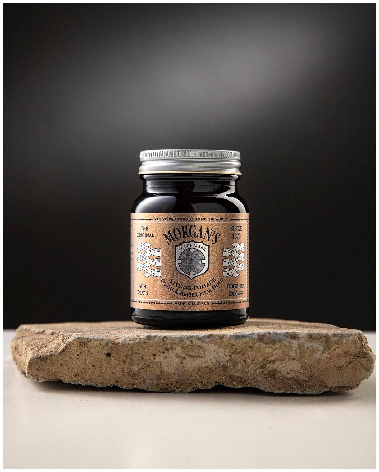 Morgans Pomade Oudh & Amber - Помада для укладки Сильная фиксация / Сильный блеск 100 г