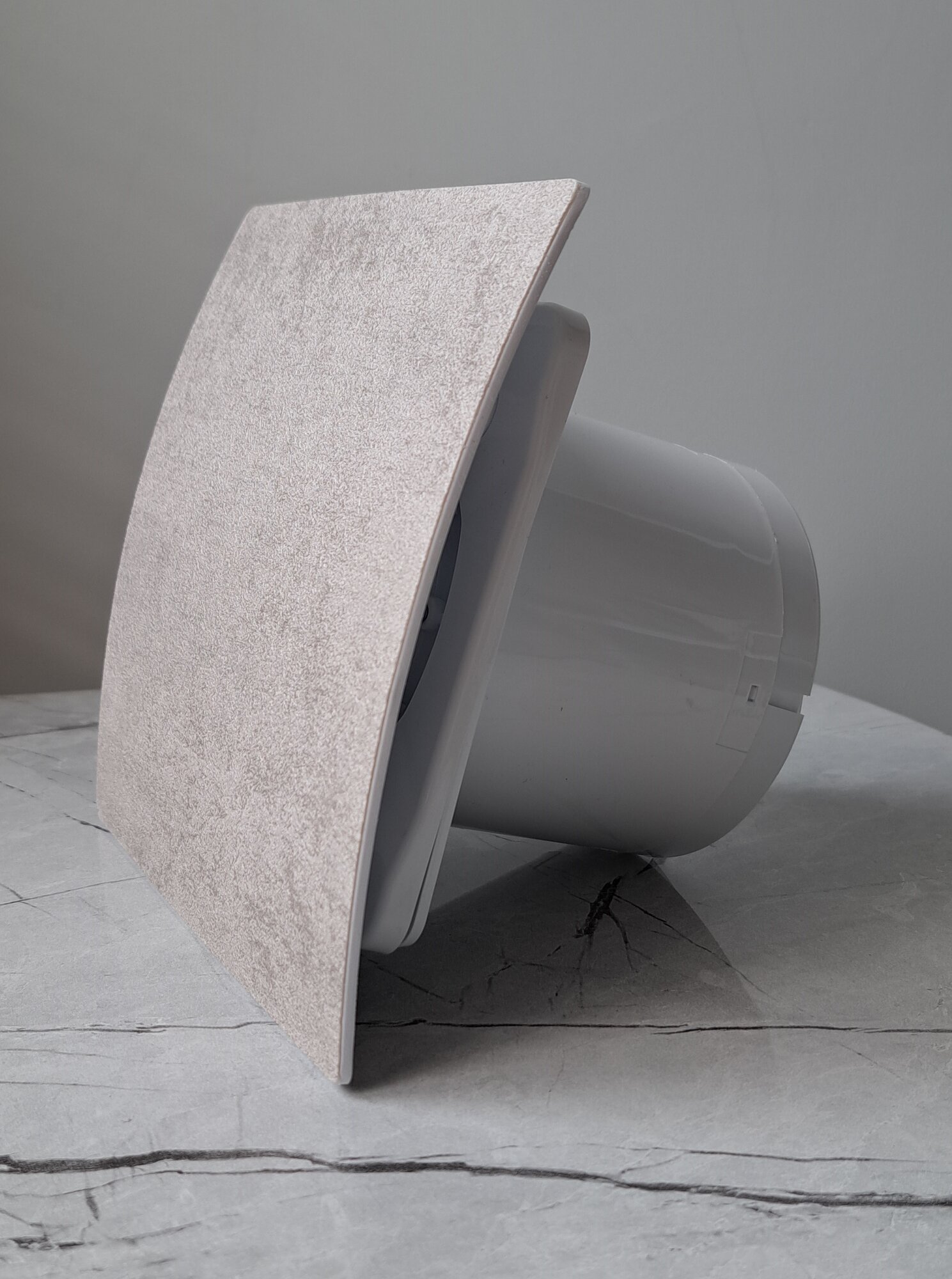 Вентилятор вытяжной Люкс Лофт Бетон, диаметр 10 см, с обратным клапаном