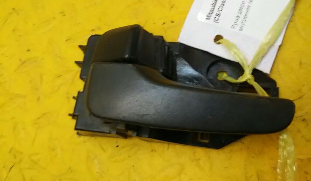 Ручка двери задней левой внутренняя Lancer (CS/Classic) Mitsubishi