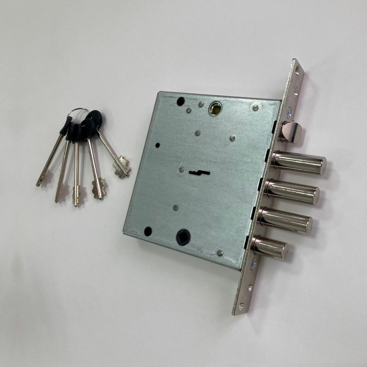 Корпус врезного замка 9.144.0 меттэм