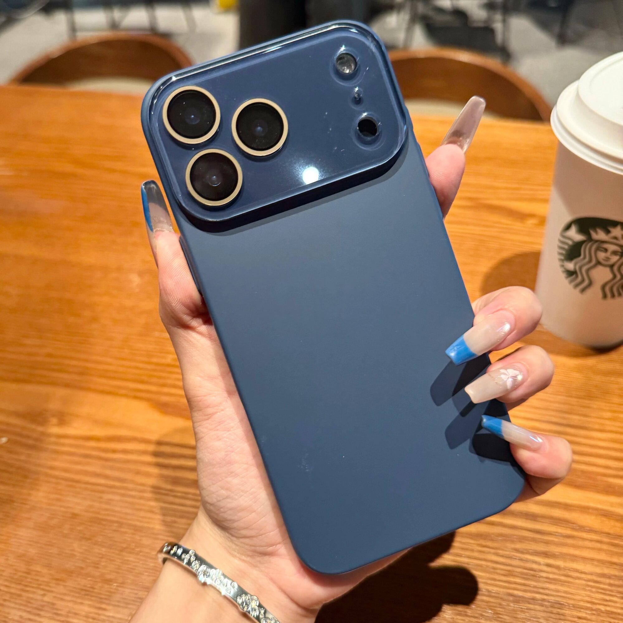 Синий чехол для iPhone 17 Pro, Navy Blue