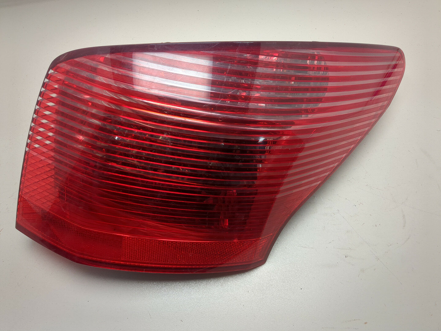 Фонарь (задний) правый Peugeot 407 Б/У