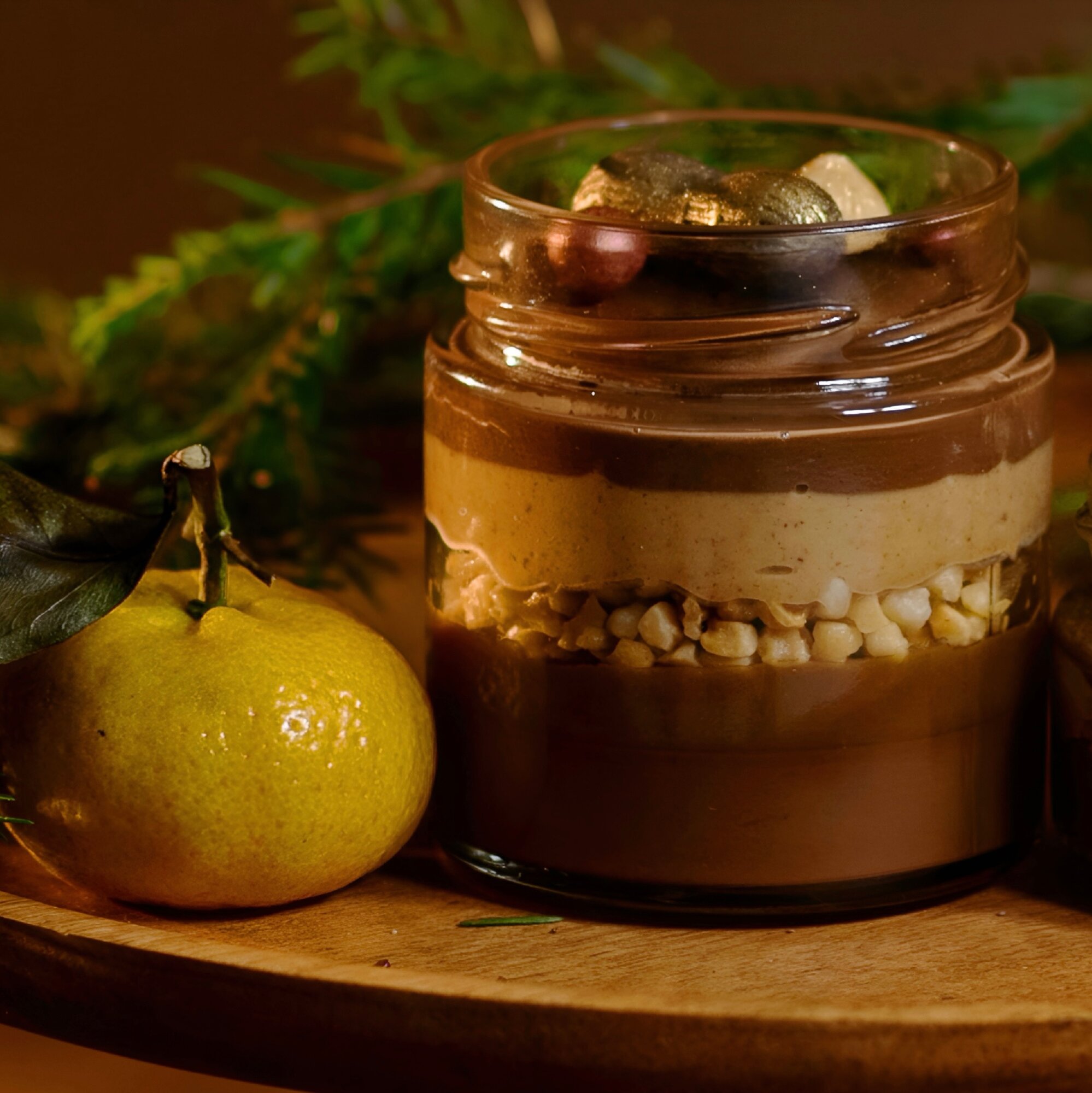 Шоколадная паста MONTE CHOCO с арахисовым урбечом, соленой карамелью и миксом жареных орешков