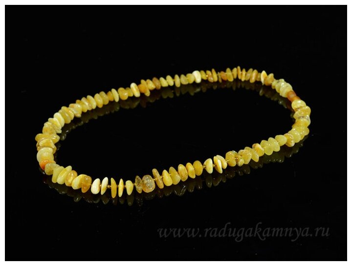 Бусы, янтарь