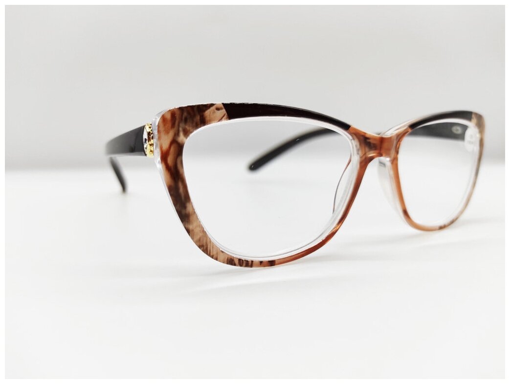 Готовые очки для влюбленных взглядов и красивых глаз +0,50