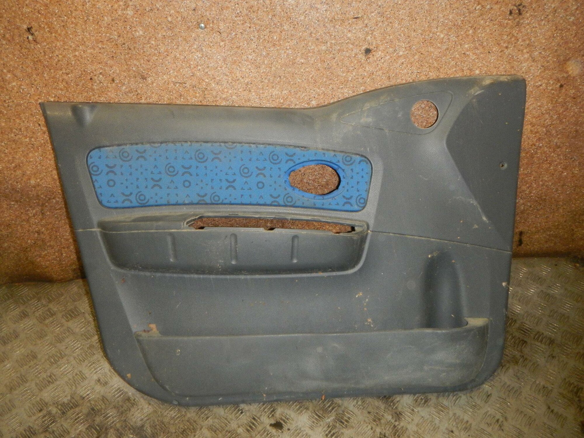 Б/У Обшивка двери передней левой, Chevrolet (Шевроле)-SPARK (05-09) CHEVROLET SPARK (05-09) Царапины. 470467 GENERAL MOT...