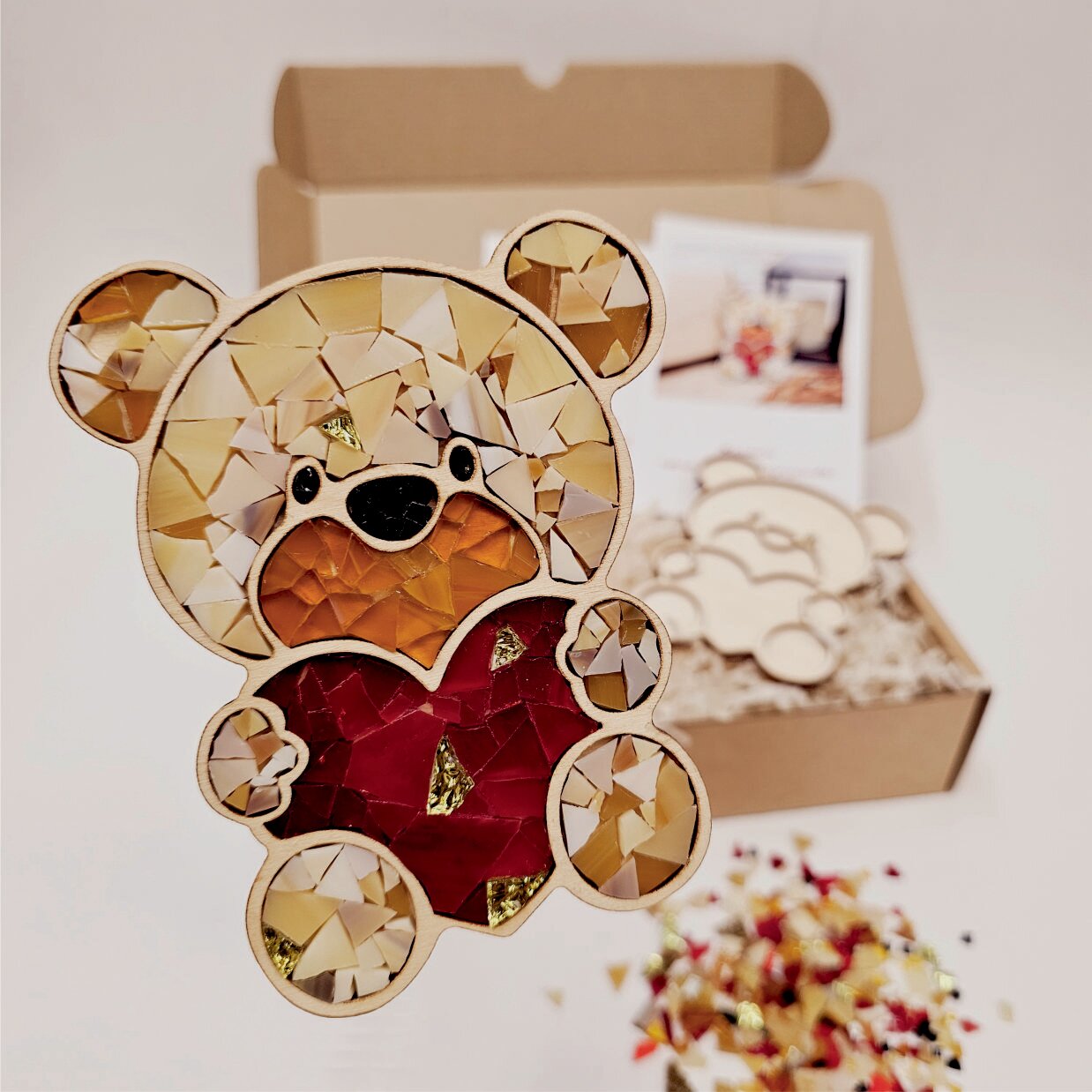 Стеклянная мозаика Мишка с сердцем 16 см Алтай Витраж