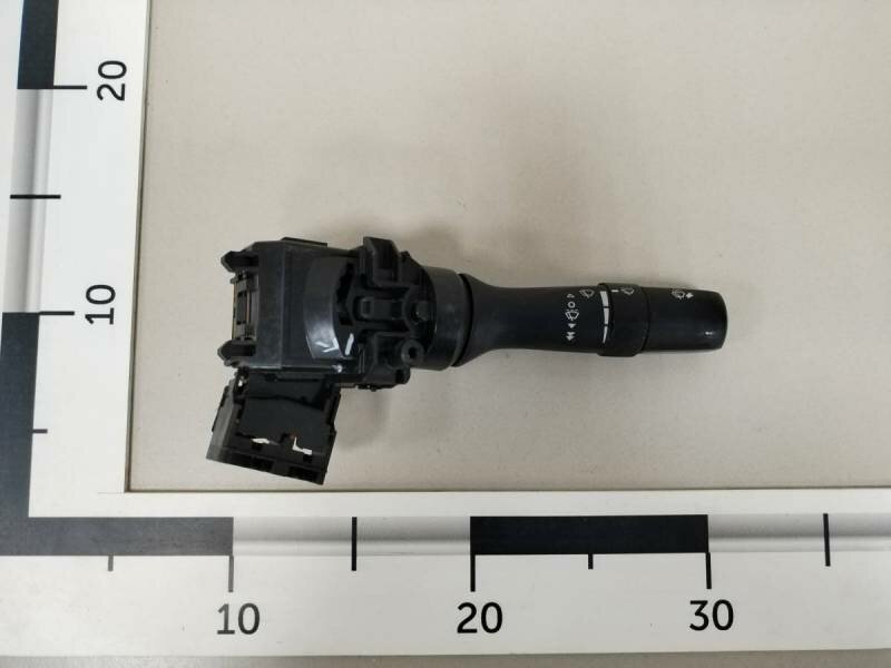 Переключатель стеклоочистителей Toyota Corolla E150 2006-2013 кат.номер: 8465247031 8465202470