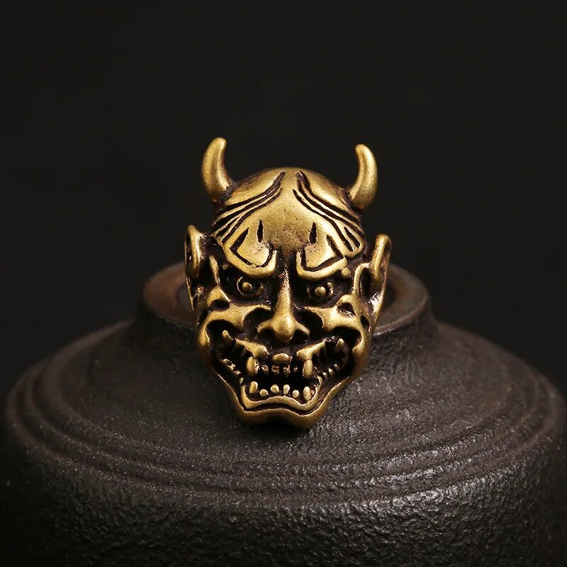 Латунные заклепки череп дьявол