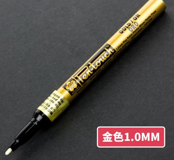 Маркер SAKURA Pen-Touch 1mm Gold