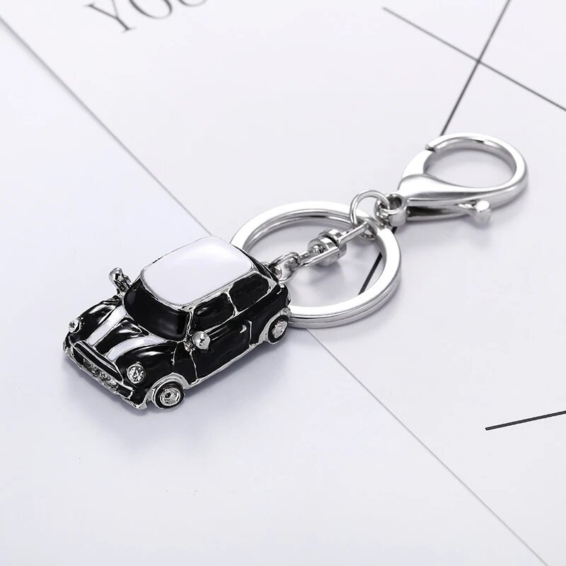 Брелок для ключей MINI черный и белый