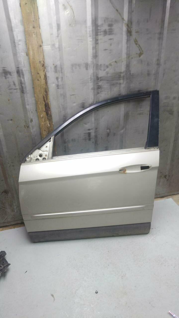 Дверь передняя левая Chrysler Pacifica CS (2003 - 2008)