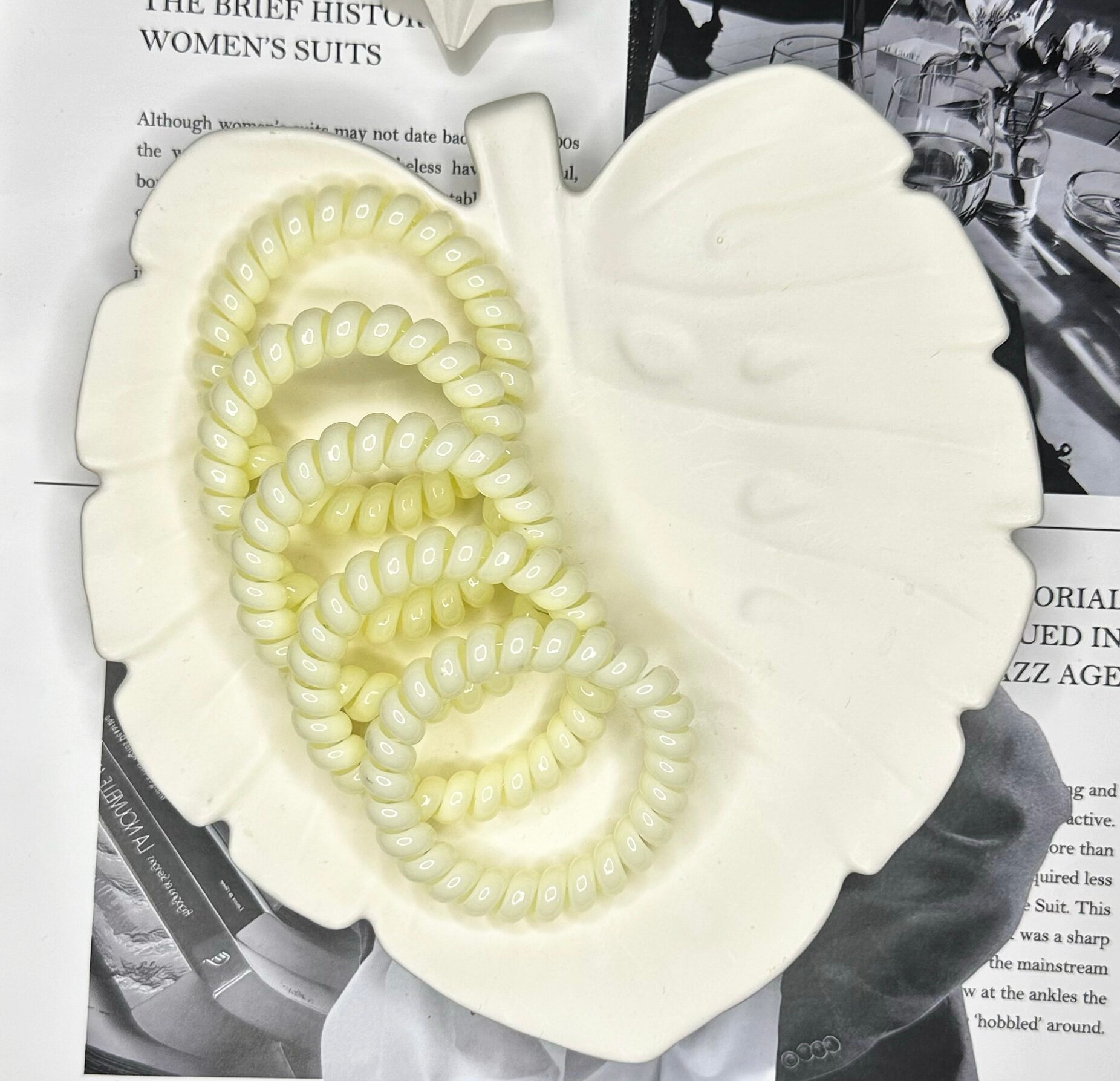 Набор резинок для волос "Молочные", глянцевые, диаметр 5см, 5шт