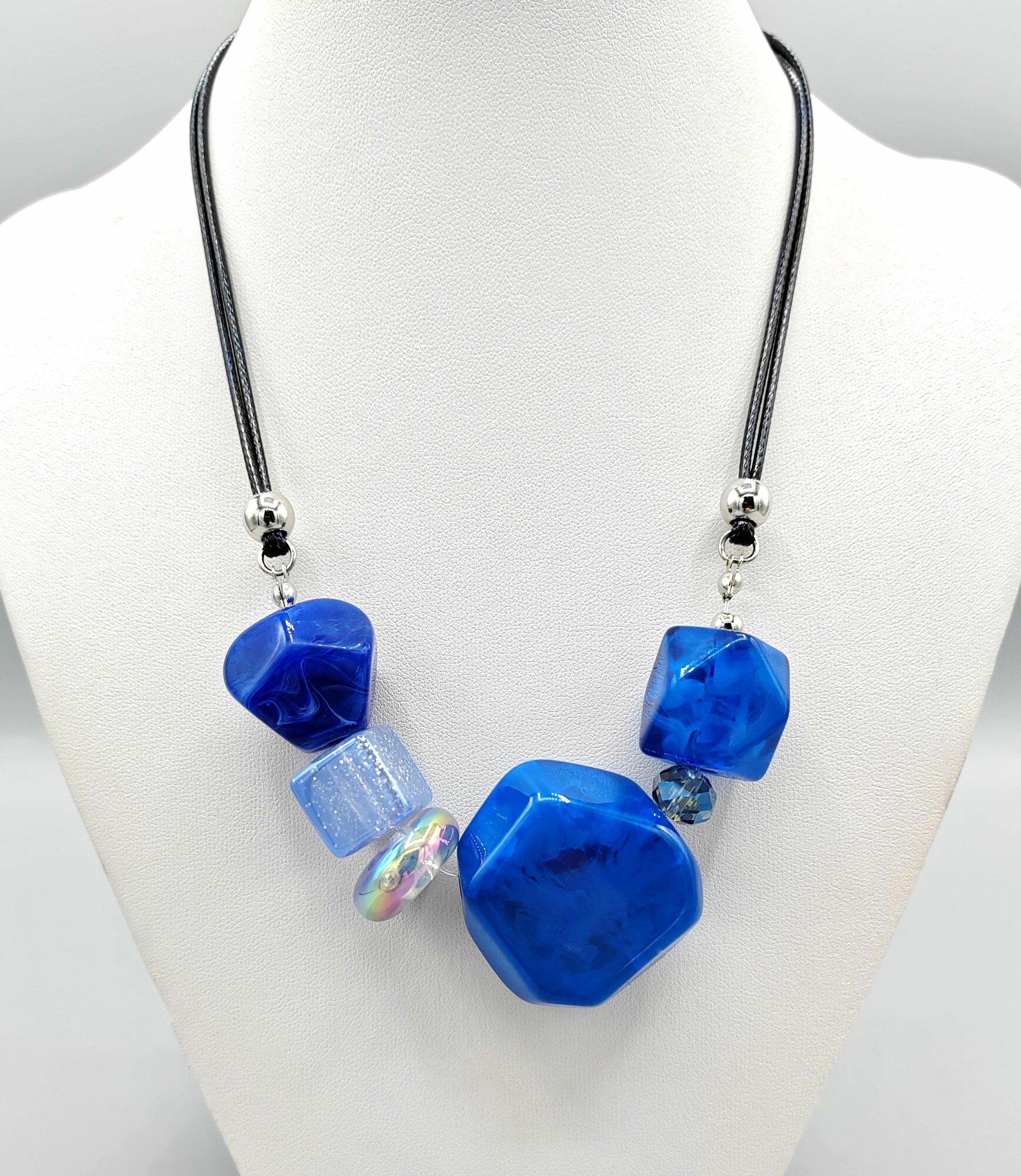 Колье, искусственный камень