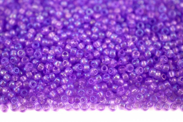 Бисер чешский PRECIOSA круглый 10/0 41123 фиолетовый, радужный, прозрачный, 1 сорт, 50г