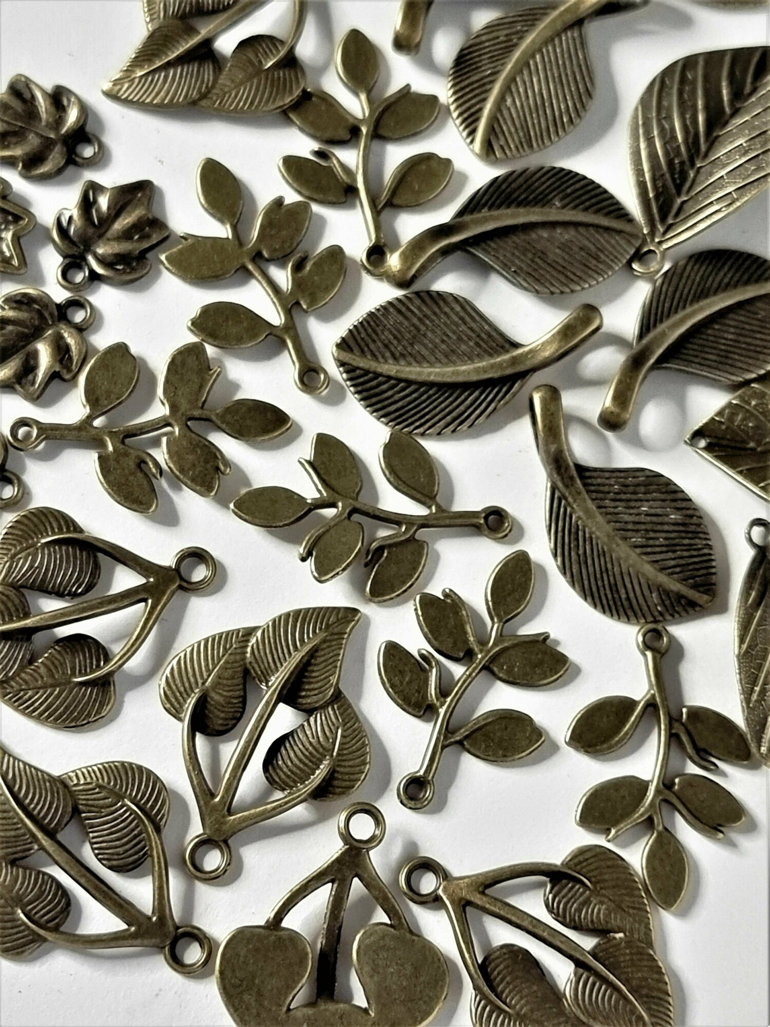 Металлические подвески: Бронзовые листья №3. 30шт.