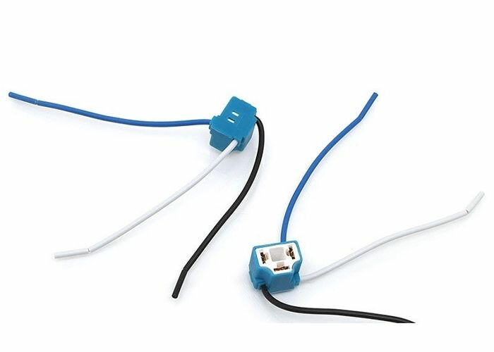 Колодка под лампу H4 с проводами, Г-обр. (керамика)