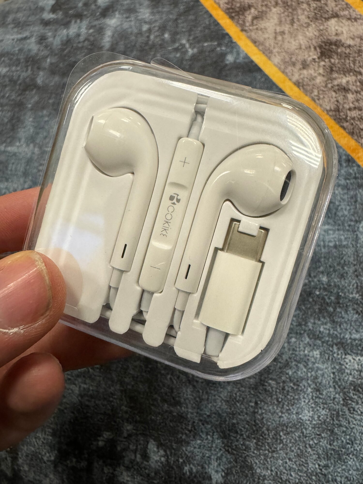 Проводные наушники капельки с микрофоном и переключателем песен Cokike G4 (116 Дцб / 130см / 32 Ом)  белый разъем Type-C для новых Айфонов MyPads