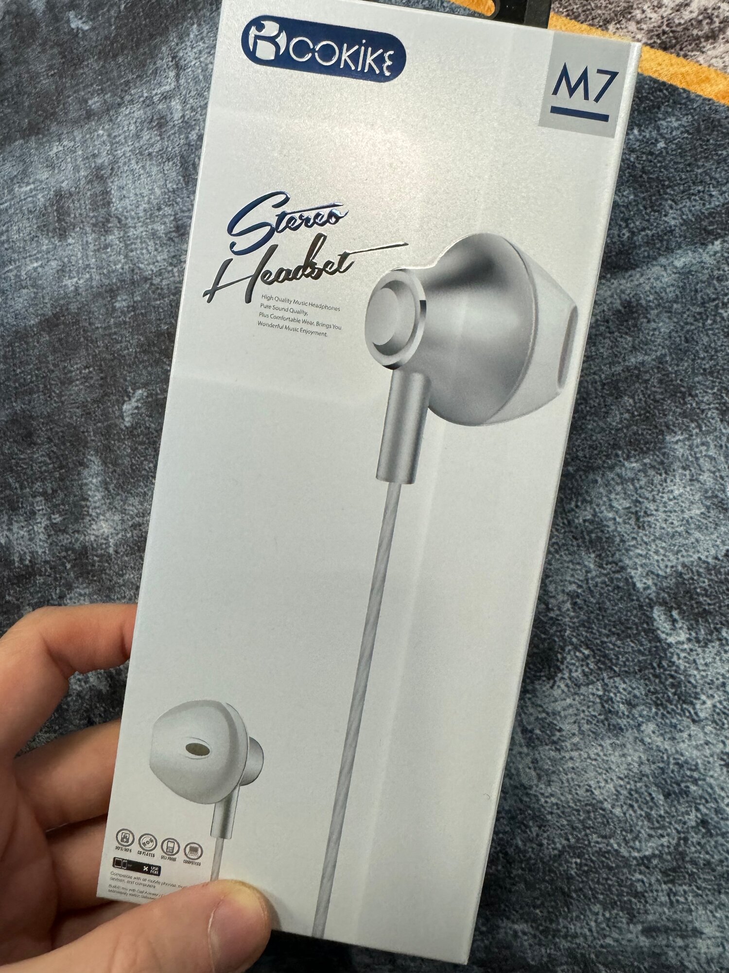 Проводные наушники капельки с микрофоном Cokike M7 (116 Дцб / 130см / 32 Ом) разъем 3.5мм для старых телефонов