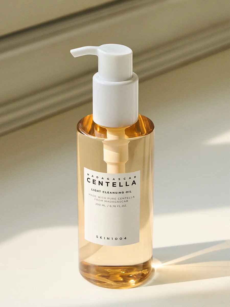 SKIN1004 Успокаивающее гидрофильное масло с центеллой Madagascar Centella Light Cleansing Oil, 200 мл