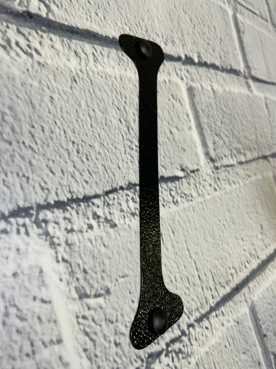 Цифры и буквы на дверь "/", 170х95 мм, металл 0.5-0,7 мм, черная (Ф)