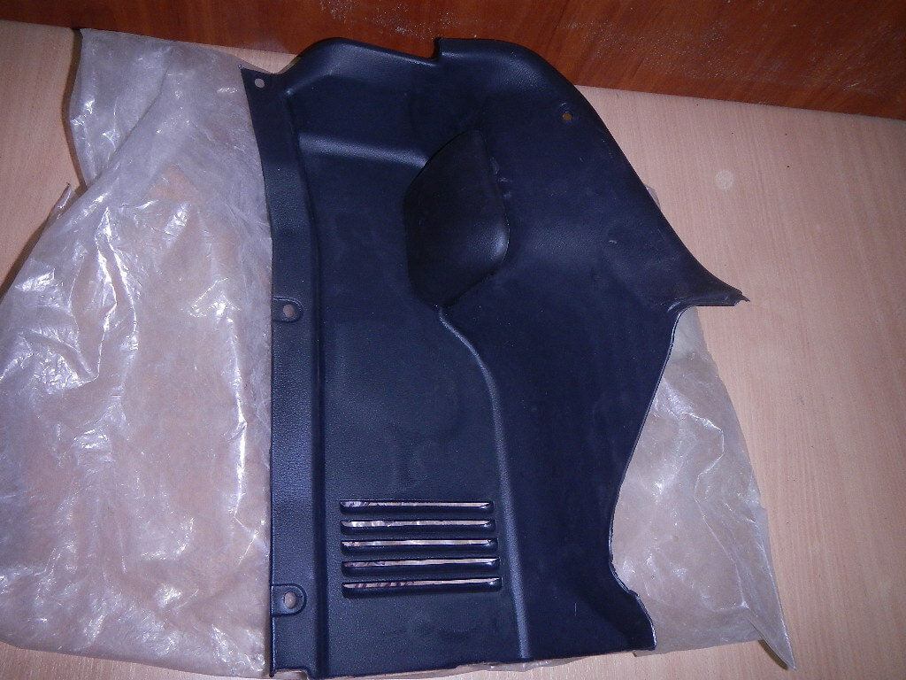 Б/У Обшивка багажника, Chevrolet (Шевроле)-LANOS (04-) CHEVROLET LANOS (04-09) задняя правая Новпя,царапина. 222827 GENER...