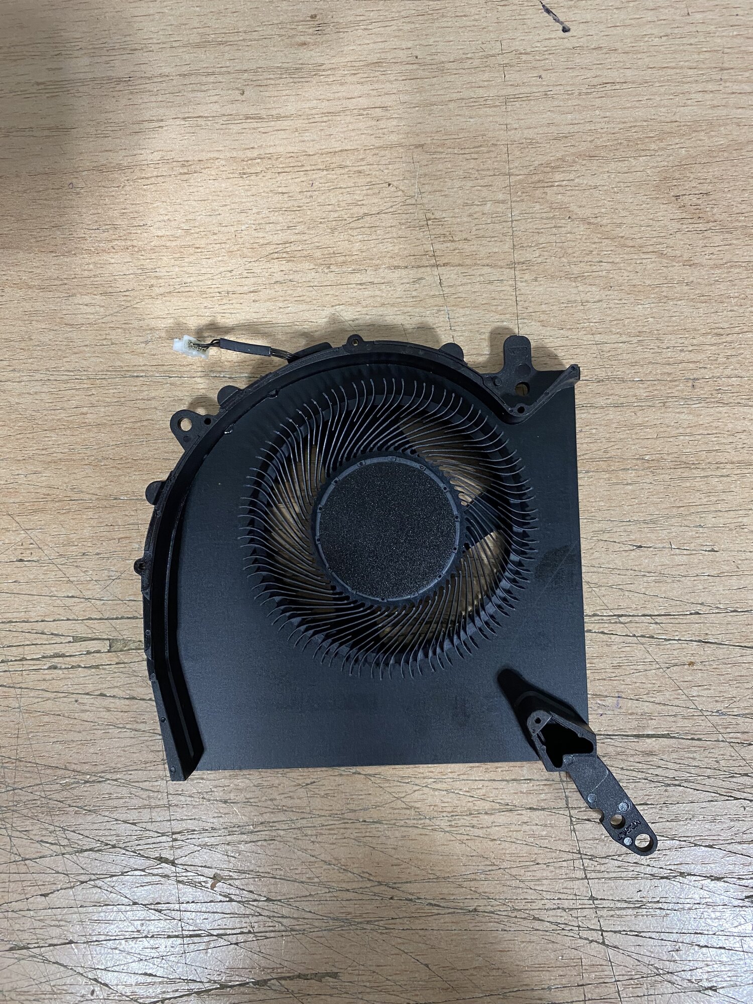 Вентилятор (кулер) для ноутбука Lenovo Legion R9000P, Y9000P 2023, GPU, 12V