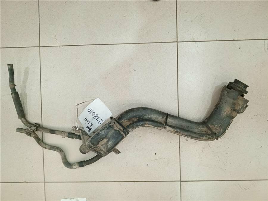 Горловина топливного бака от Kia Rio 2011-2016