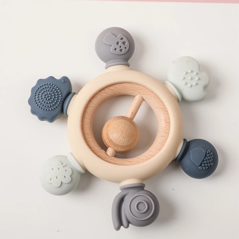 Погремушка-прорезыватель Forest Teether 4