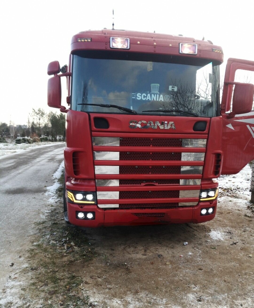 Фара автомобильная — фото 1