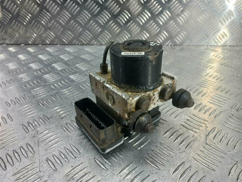 Блок ABS Б/У для SUZUKI Grand Vitara II (2005—2008) 5611064JC1