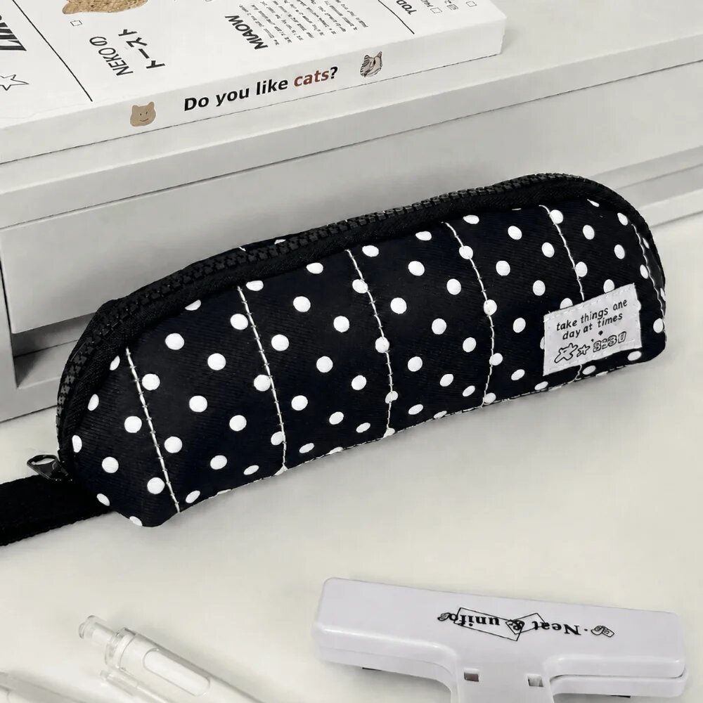 Пенал INS в горошек из полиэстера Черный, Black Polka Dot