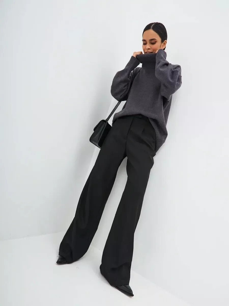 Свитер для кормящих мам зима 2024