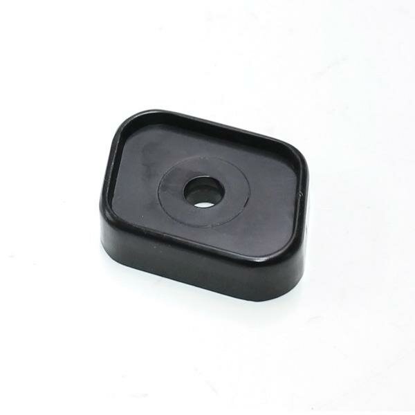 Облицовка ручки подлокотника ВАЗ-21083 правая (ДЗА)