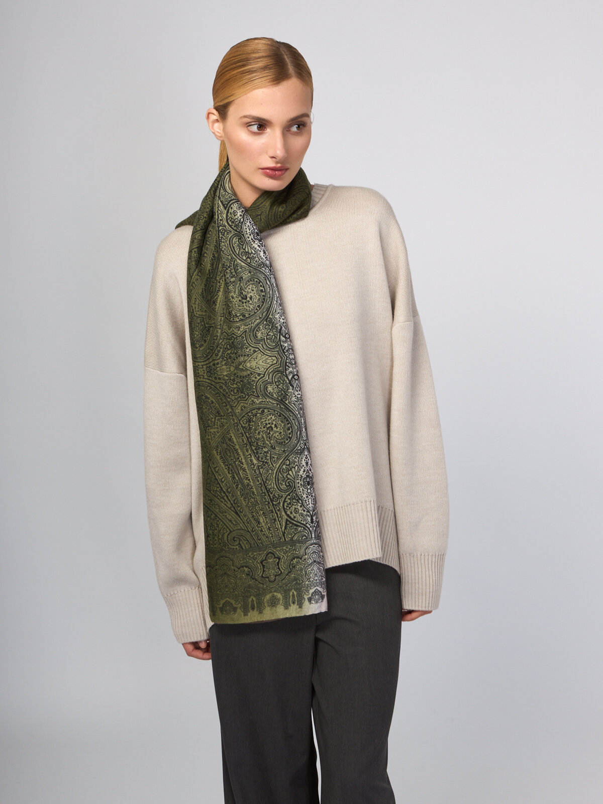 Палантин для женщин