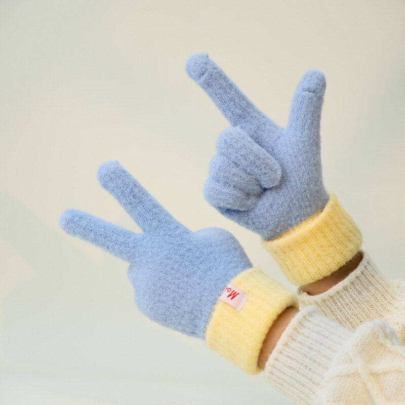 Перчатки для мужчин и женщин