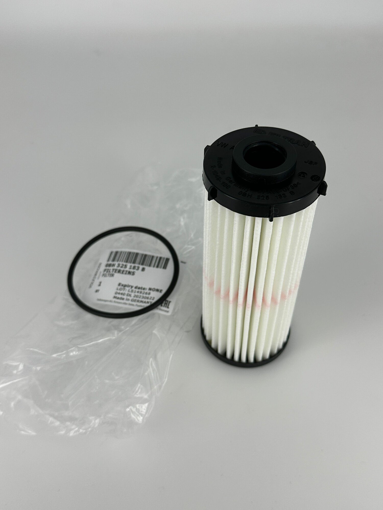 Фильтр коробки передач (акпп) внешний VAG 0BH 325 183 B