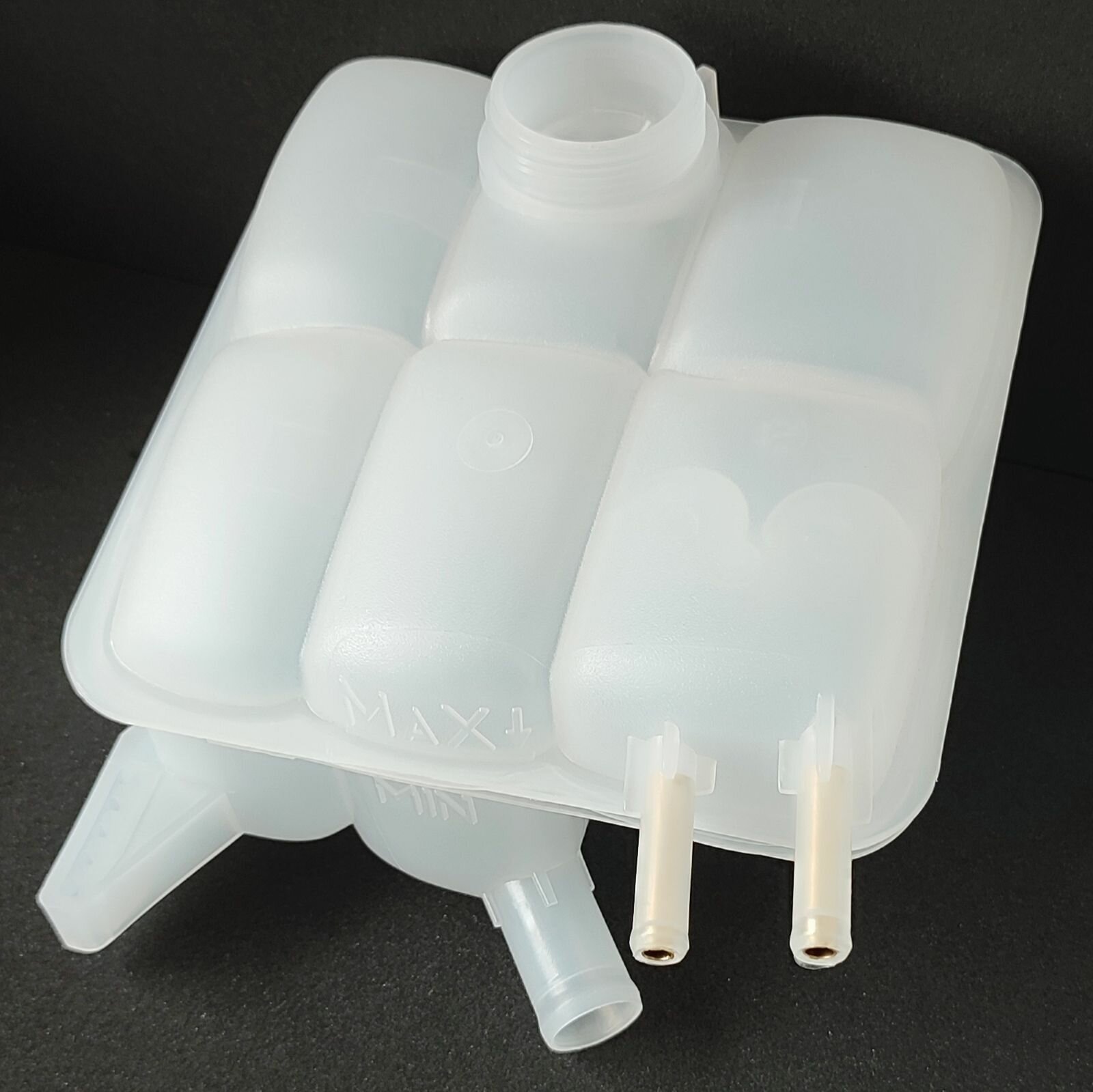 Расширительный бачок для Mazda 3 Axela