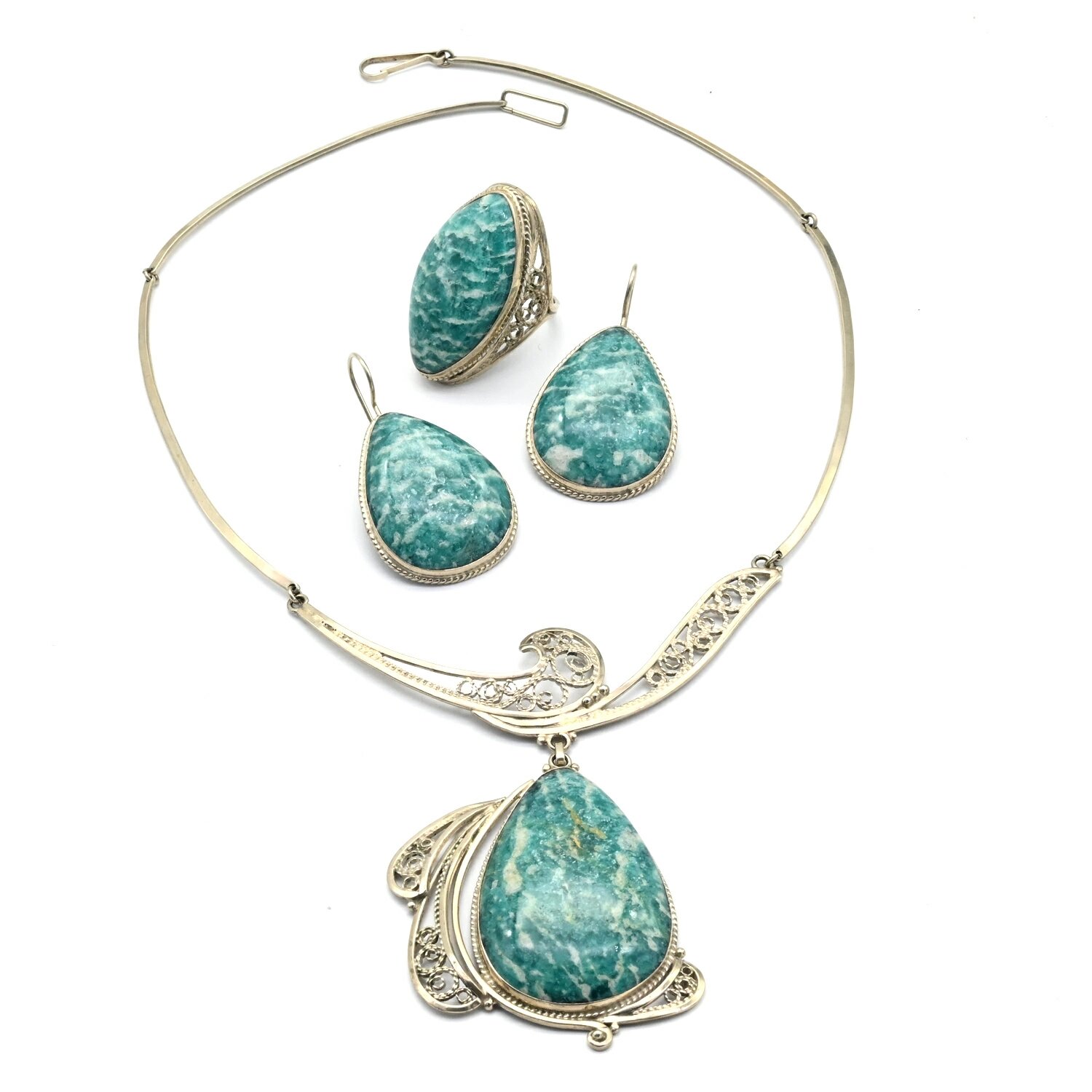 Комплект бижутерии: кольцо, амазонит