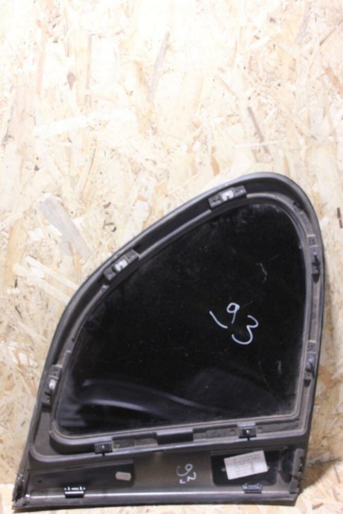 Стекло кузовное глухое заднее правое PORSCHE Cayenne 2003-2010 95554311208