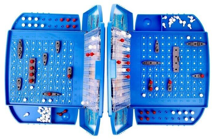 Настольная игра Десятое Королевство "Морской бой", с фишками