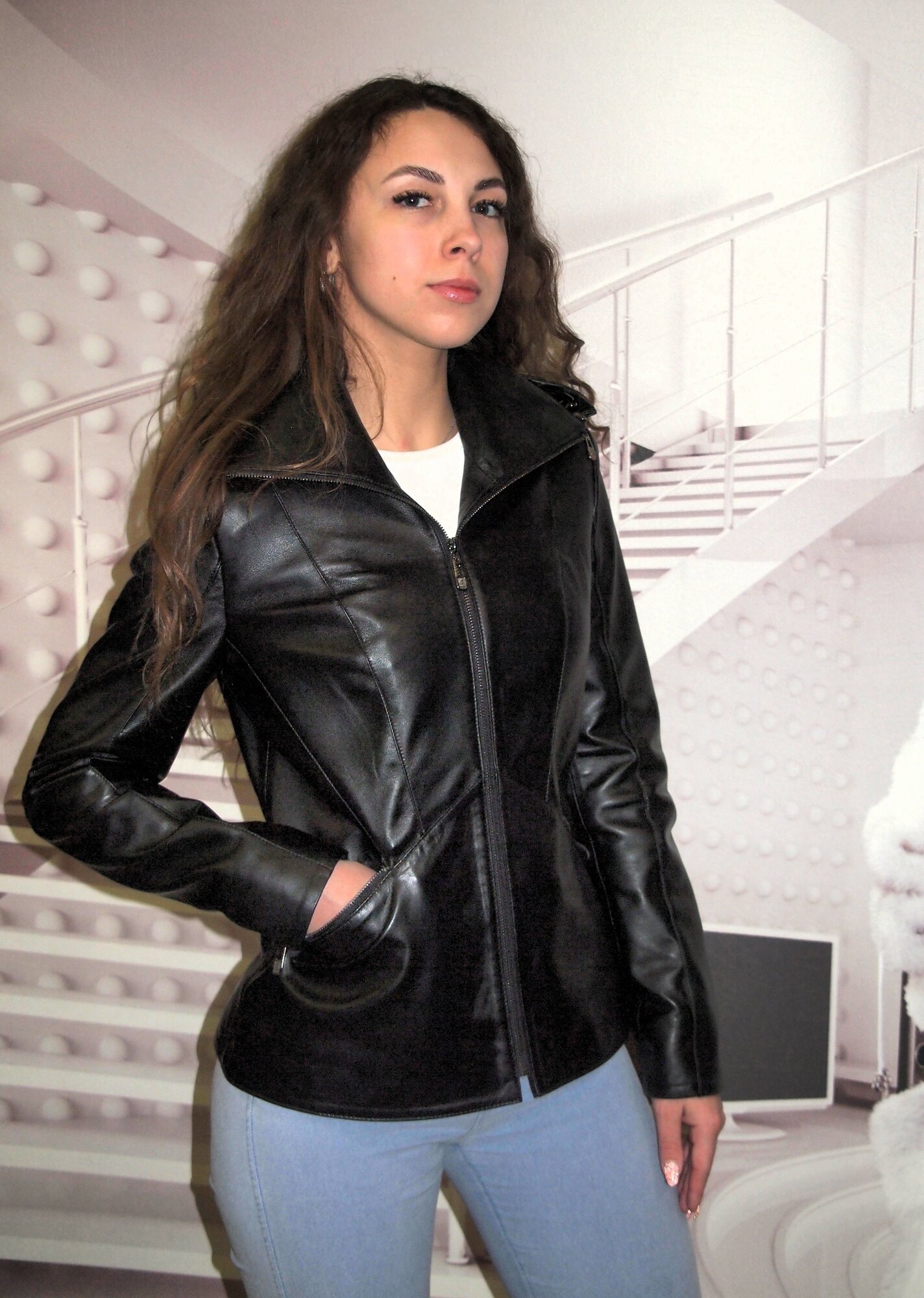 Куртка кожаная