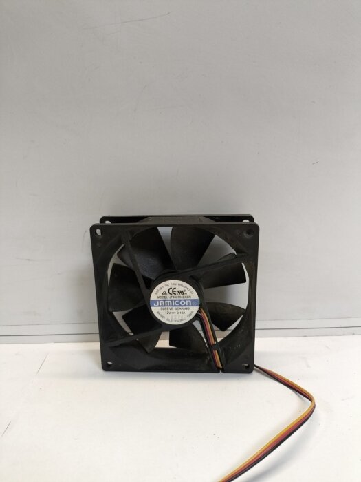 Вентилятор 90x90x25 DC 12V 0.1A Jamicon JF0925S1ESBR