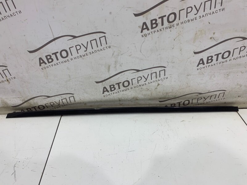 Молдинг двери Задн. Прав. BMW X5 30d E70 Е70 51 35 7 209 144