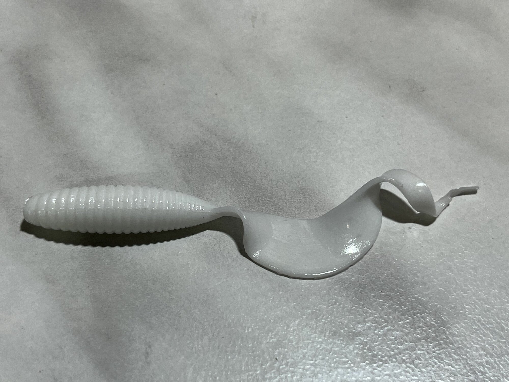 Съедобная Силиконовая приманка на окуня и не только. Джильт. 2 дюйма. Белый