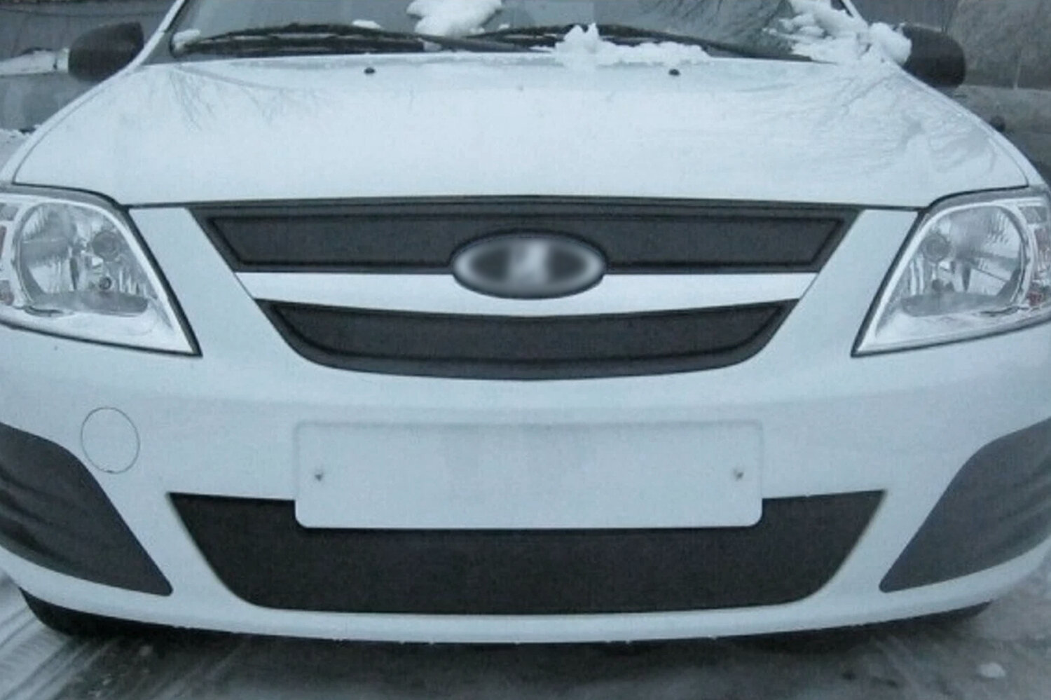 Зимняя защита радиатора нижняя ЯрПласт для Лада Ларгус