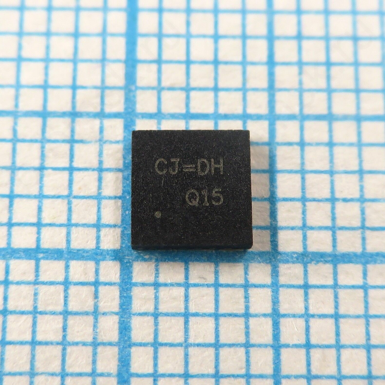 RT8205A RT8205AGQW СJ= - Двухканальный ШИМ контроллер