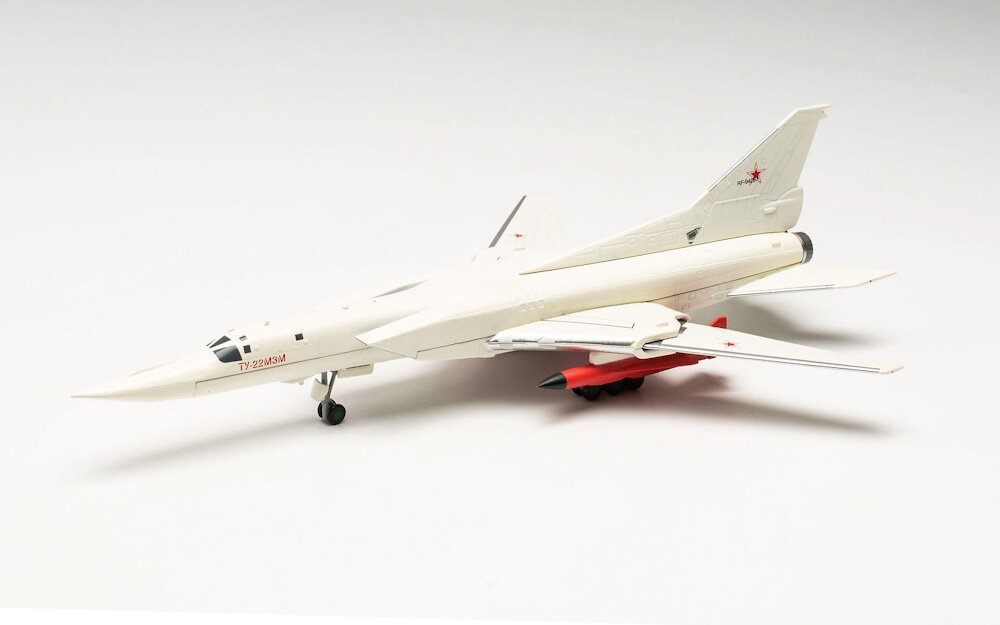 Herpa Модель самолета Туполев Ту-22M3M