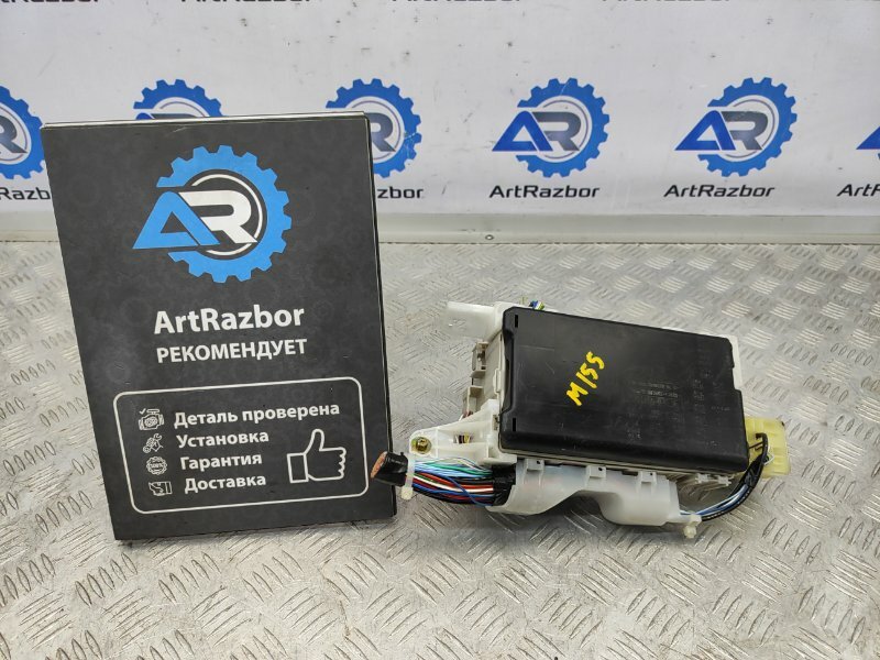 Б/У Блок предохранителей Toyota Corolla 9 E120 / Тойота Королла 120 E120 1.4 4ZZFE 97 Л.С. хэтчбек 2002