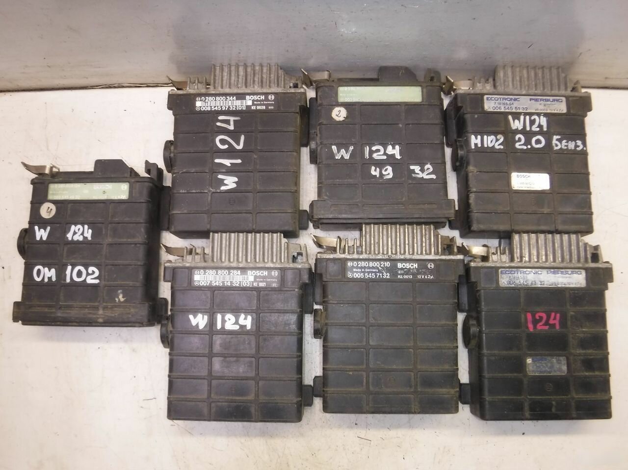 Блок управления двигателем Mercedes-Benz E-класс W124/S124/C124/A124 (1984—1997)